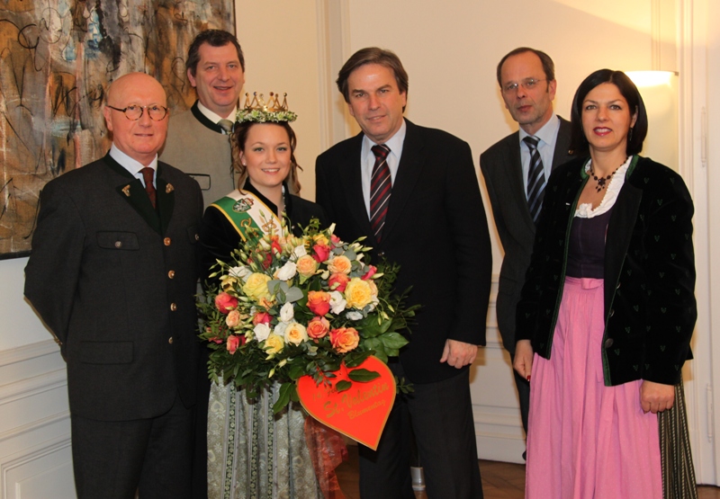 Königlich duftende Grüße zum Valentinstag - Kommunikation - Land Steiermark