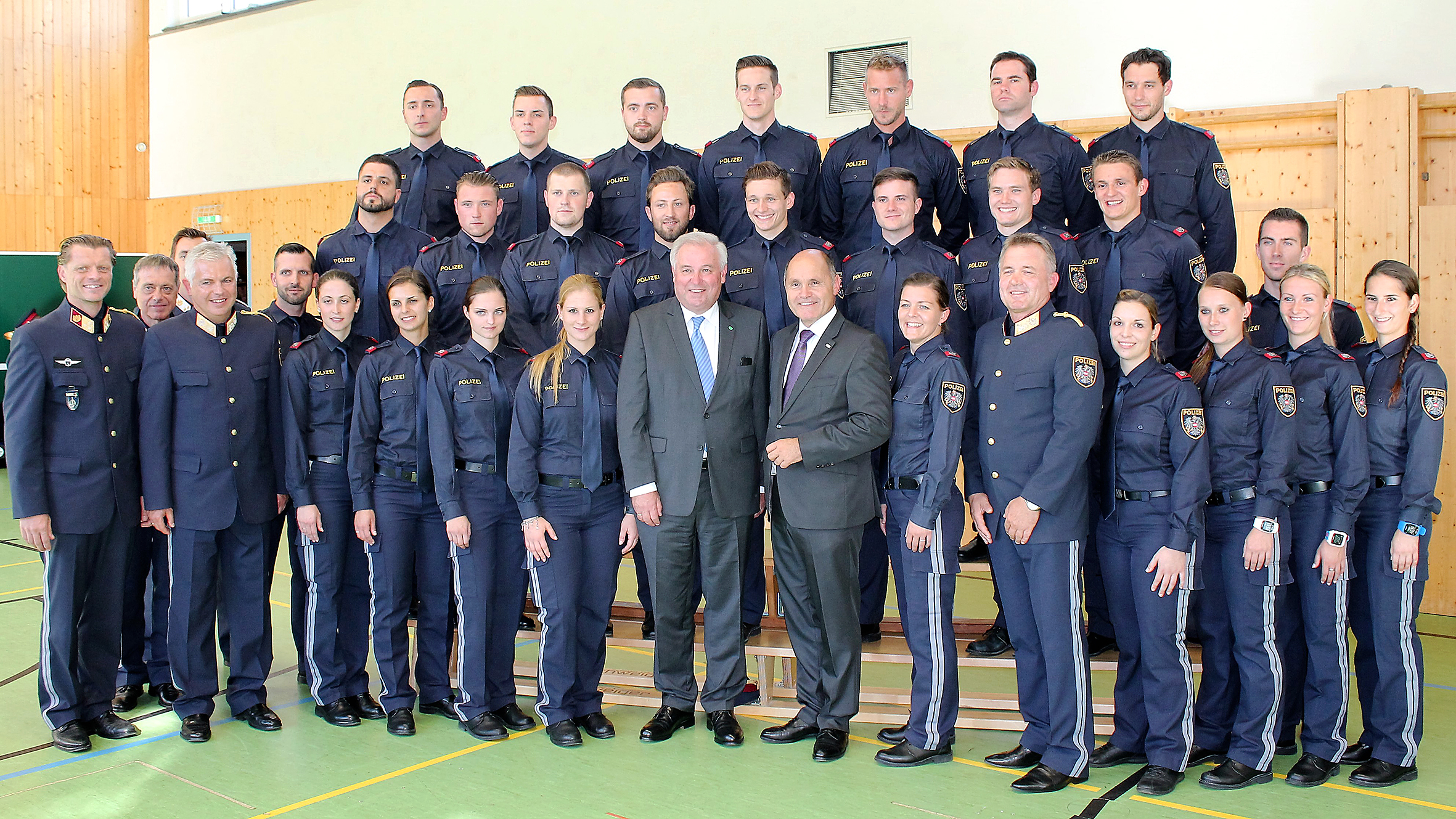 Steirische Polizei bekommt Verstärkung - Kommunikation - Land Steiermark